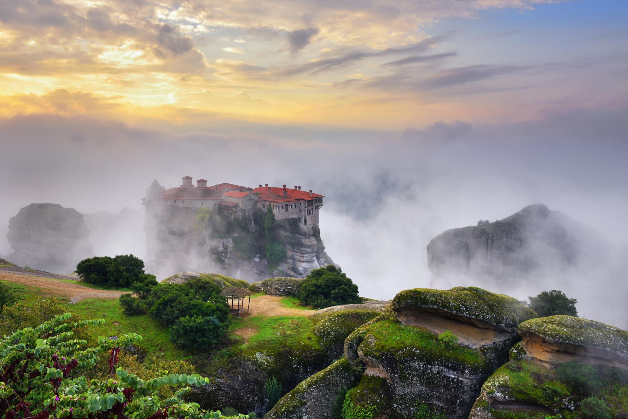 2-Day Delphi Meteora Tour From Athens | Delphi | Meteora